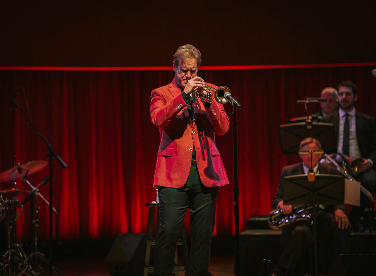 Local Looks: Joe Gransden brings ‘Frank Sinatra and Friends’ to the ...